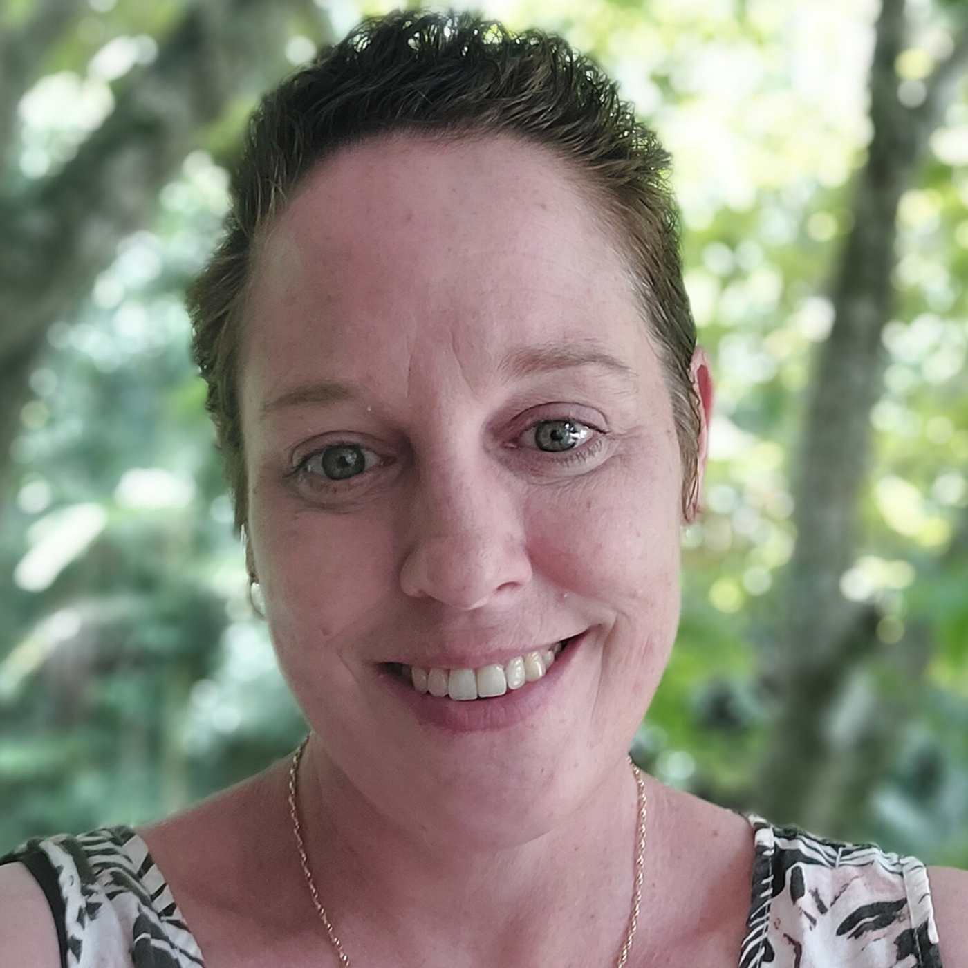 1980 - Kelly Day - My Birth Year - Podcast.co